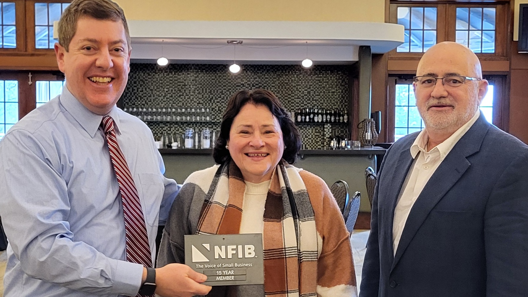 Leadership Council Members Receive NFIB Anniversary Plaques - NFIB